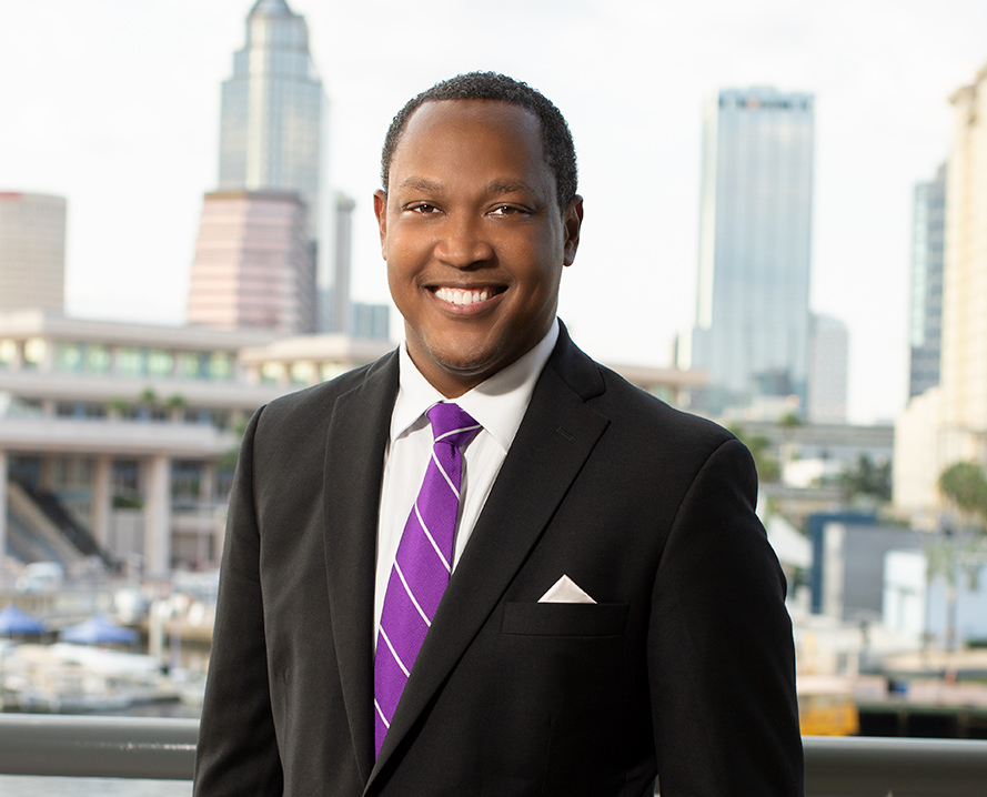 Dr Brian Hamilton | Best Oral Surgeon Wesley Chapel | Dental Implant ...